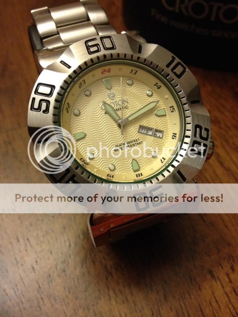 FSOT: CROTON VORTEX AUTOMATIC DIVER (PINEAPPLE) | WatchUSeek Watch Forums